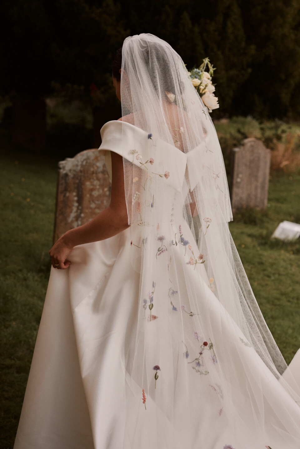 Luxury Bespoke Embroidered Veils | Phillipa Lepley